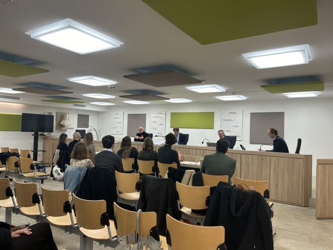 Exercice de plaidoirie au tribunal pour des élèves de l'EDAGO ...